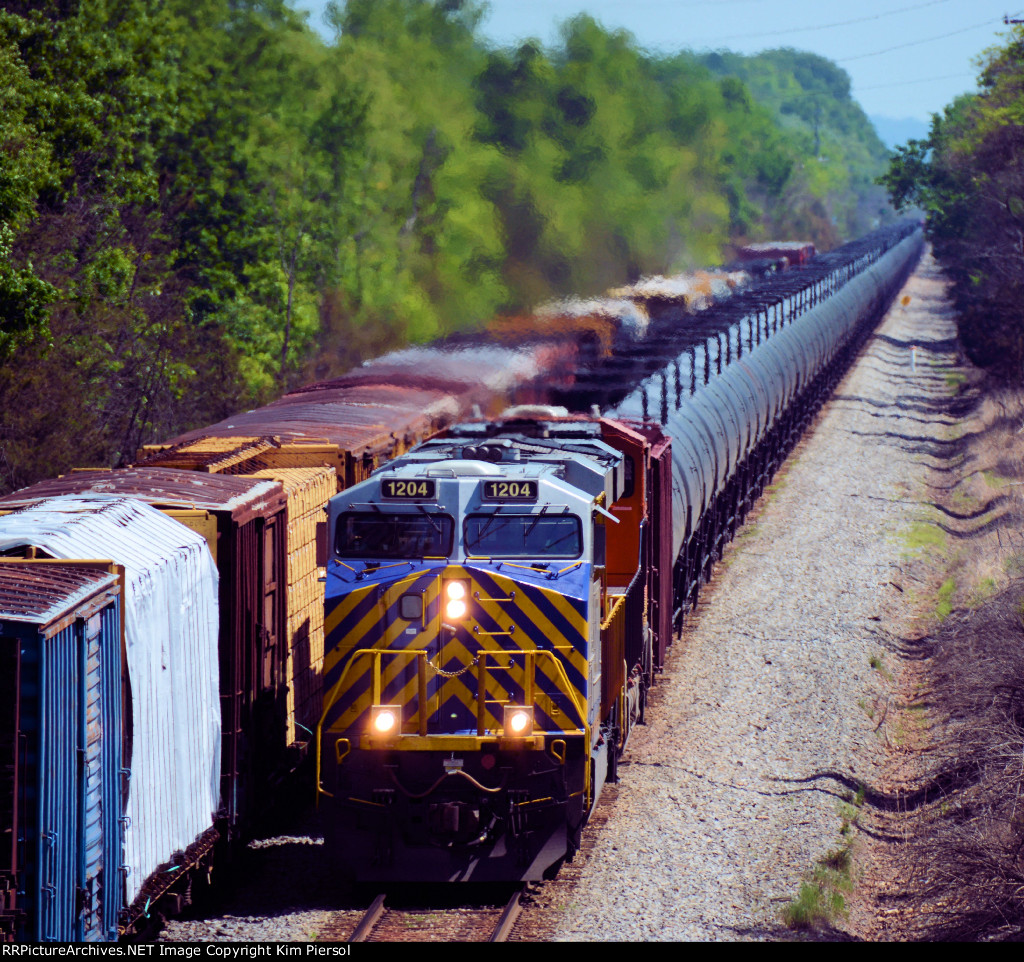 CREX 1204 CSX Train K138-22 Crdue Oil Loads